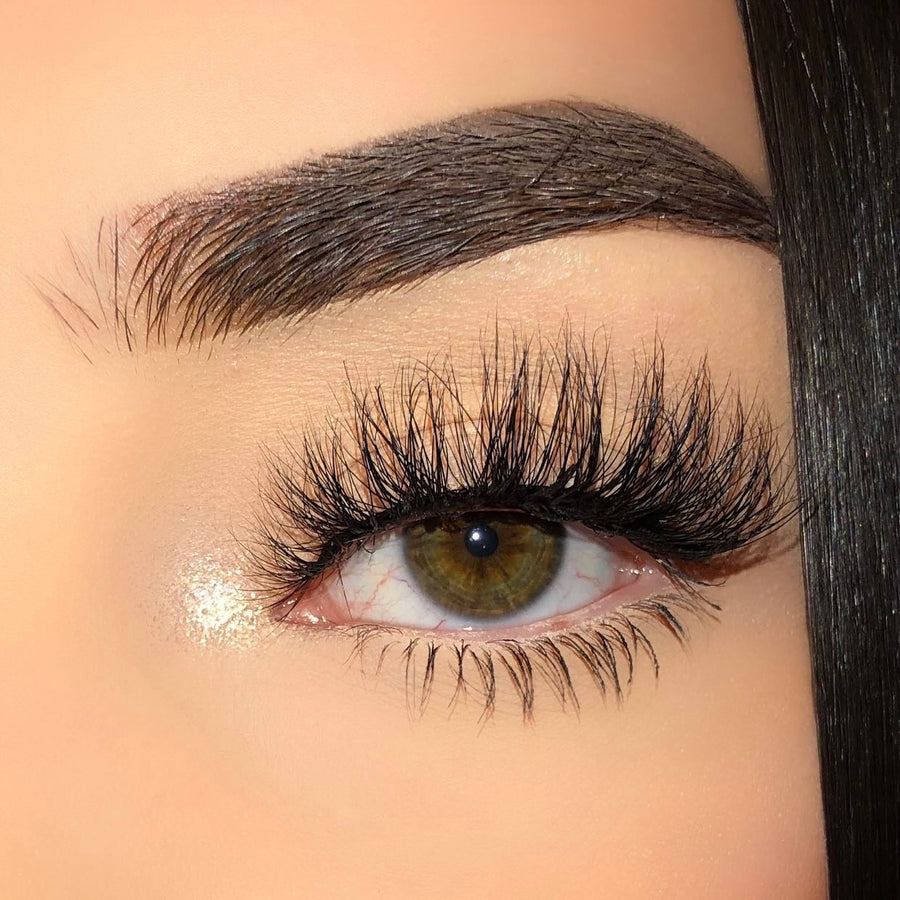 Gabriela Lashes