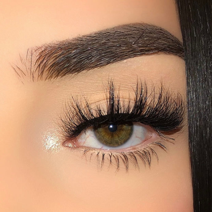 Gabriela Lashes